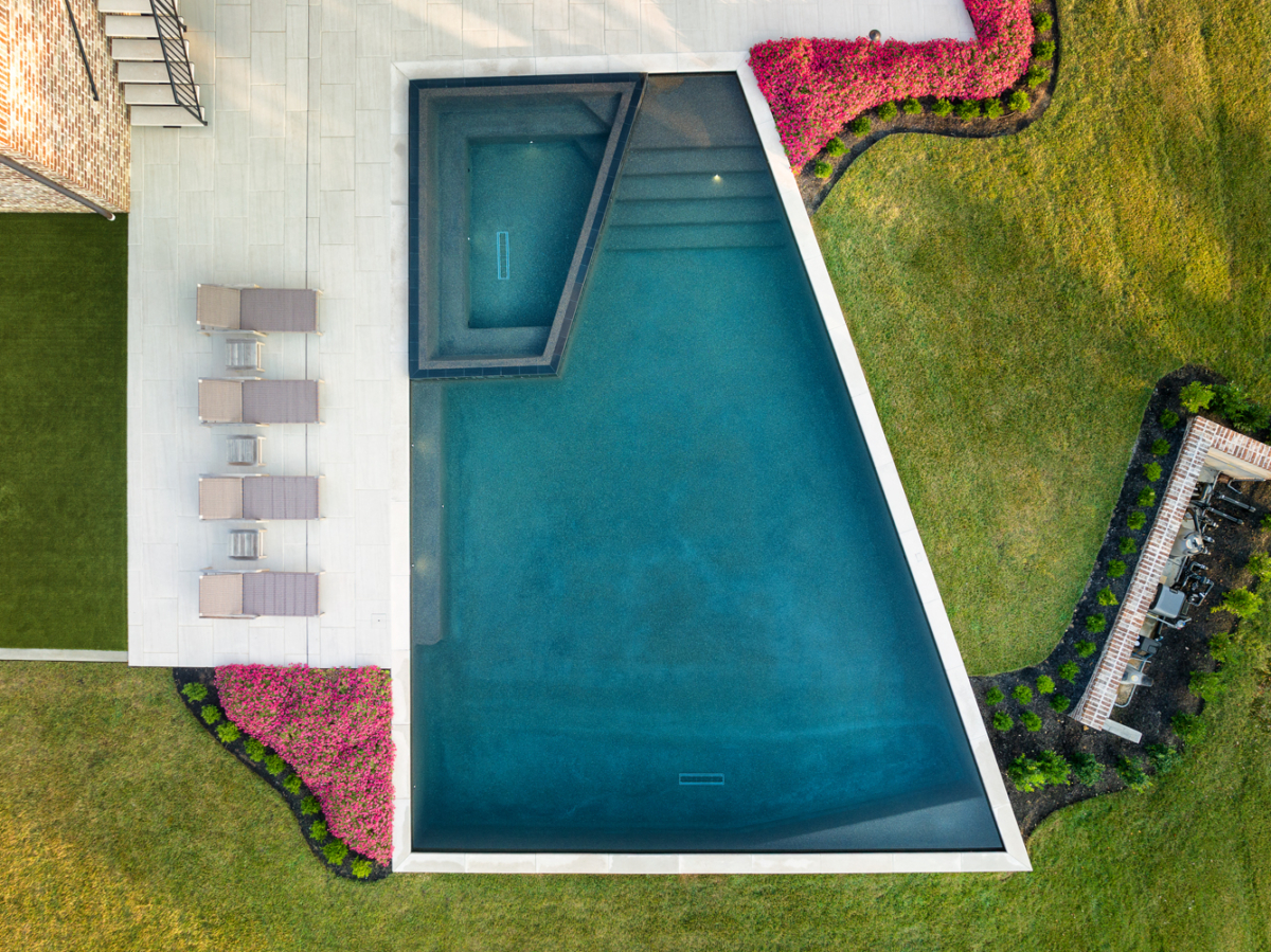 Mirrored Manor - Basin Pool Designs