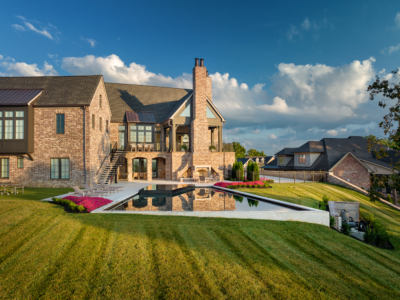 Mirrored Manor - Basin Pool Designs